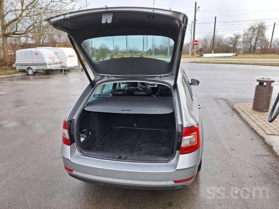 Grey Skoda Octavia 2018 in Riga, with an engine capacity of 1.60 L and mileage of 232 thousand km for 9600 €, photo 6 on AUTOMOTO.COM.LV