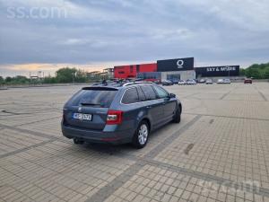 Grey Skoda Octavia 2018 in Riga, with an engine capacity of 1.60 L and mileage of 226 thousand km for 9750 €, photo 4 on AUTOMOTO.COM.LV
