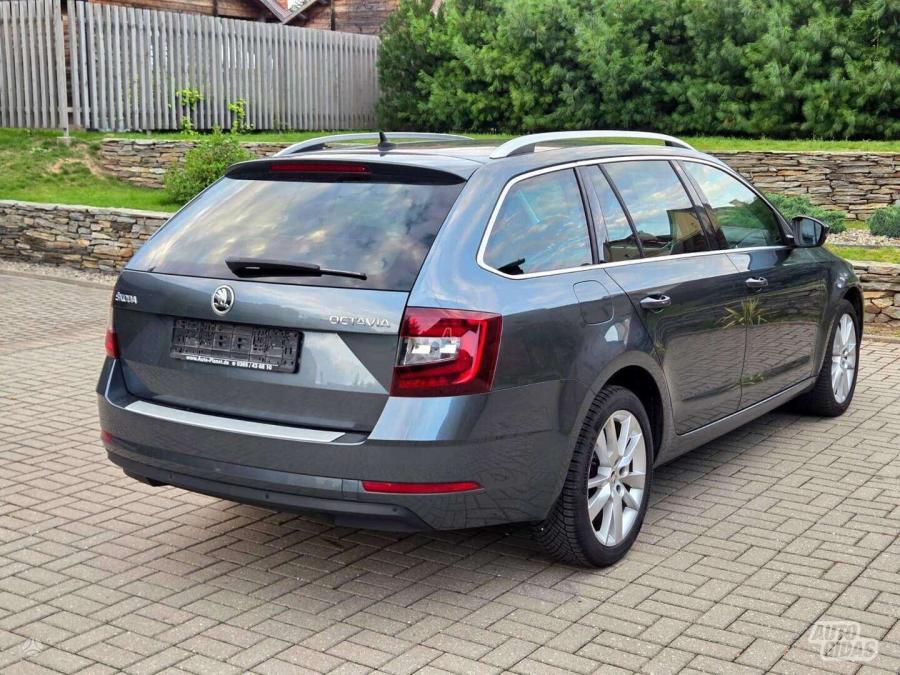 Grey Skoda Octavia 2018 in Vilnius, with an engine capacity of 2.00 L and mileage of 163 thousand km for 11400 €, photo 8 on AUTOMOTO.COM.LV
