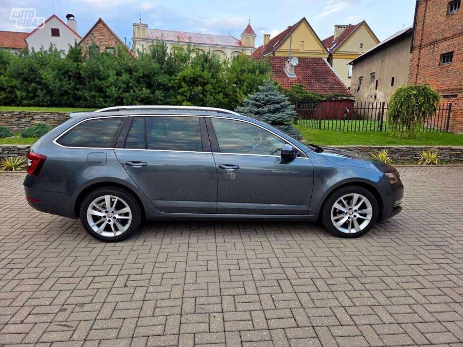 Grey Skoda Octavia 2018 in Vilnius, with an engine capacity of 2.00 L and mileage of 163 thousand km for 11400 €, photo 10 on AUTOMOTO.COM.LV