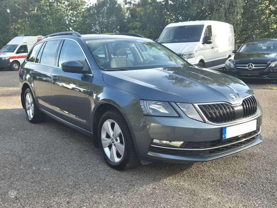Grey Skoda Octavia 2018 in Vilnius, with an engine capacity of 1.60 L and mileage of 145 thousand km for 13500 €, photo 3 on AUTOMOTO.COM.LV