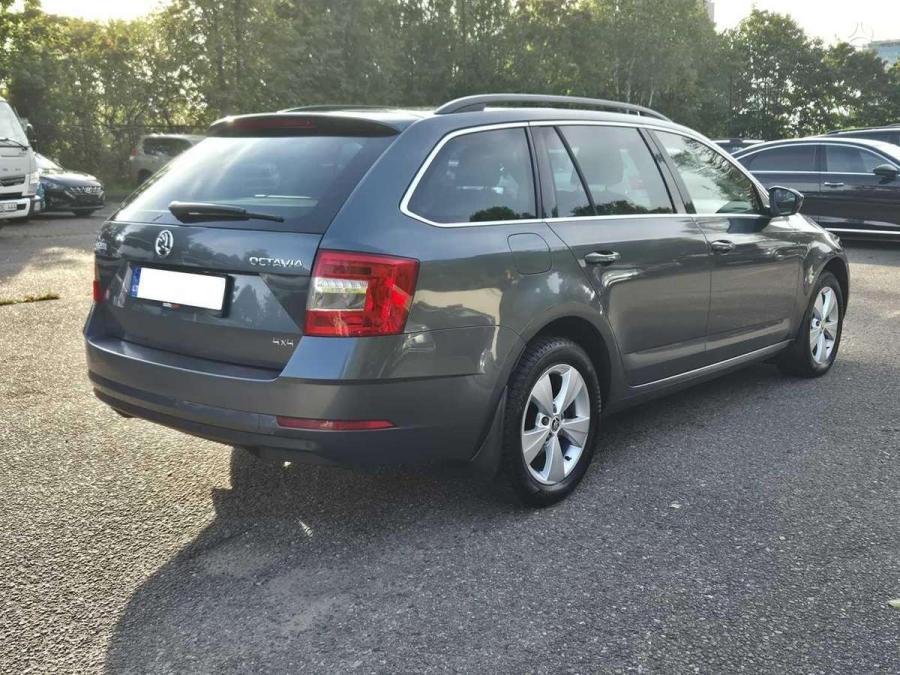 Grey Skoda Octavia 2018 in Vilnius, with an engine capacity of 1.60 L and mileage of 145 thousand km for 13500 €, photo 4 on AUTOMOTO.COM.LV