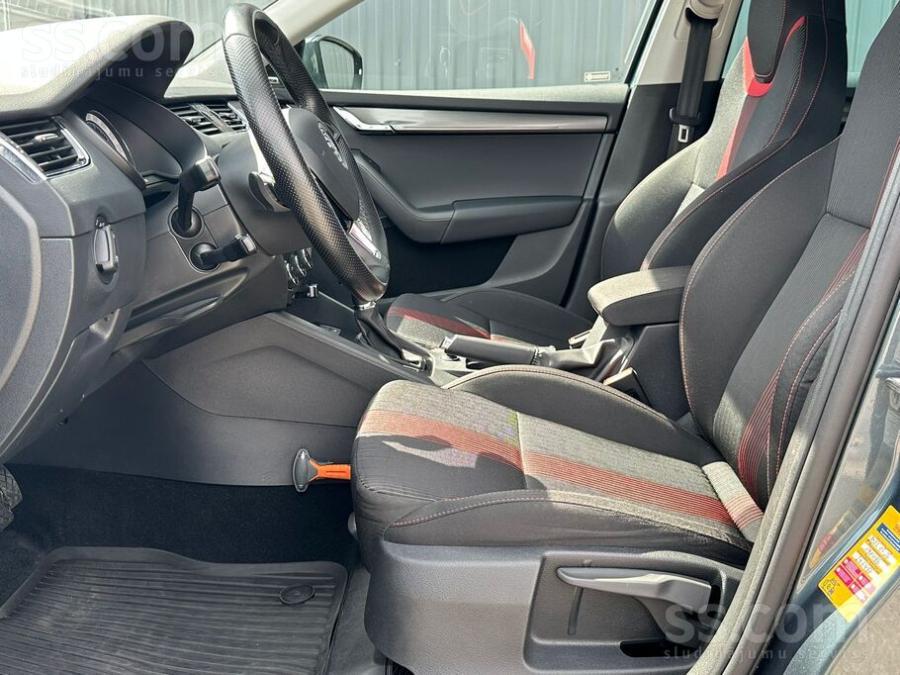 Pelēks Skoda Octavia 2018 Rīga, ar dzinēja tilpumu 1.60 L un nobraukumu 271 tūkst. km par 7900 €, foto 5 vietnē AUTOMOTO.COM.LV