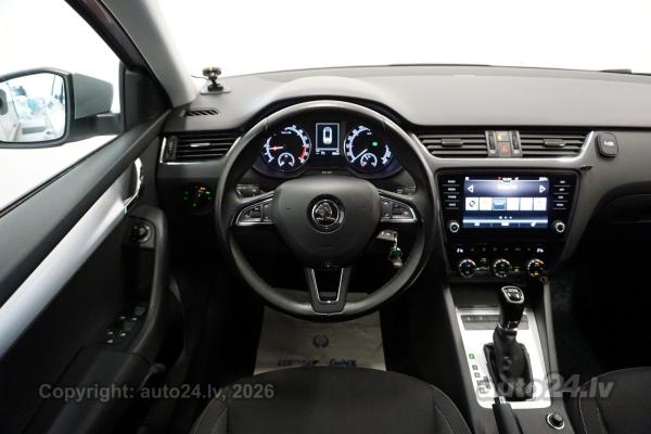 Grey Skoda Octavia 2018 in Tartu, with an engine capacity of 1.60 L and mileage of 206 thousand km for 7990 €, photo 7 on AUTOMOTO.COM.LV