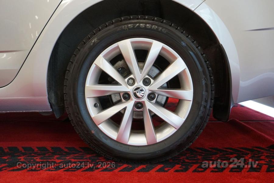 Серый Шкода Октавия 2018 в Тарту, объемом двигателя 1.60 л и пробегом 206 тыс. км за 7990 €, фото 14 на AUTOMOTO.COM.LV