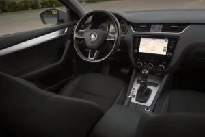 Pelēks Skoda Octavia 2018 Jelgava, ar dzinēja tilpumu 1.60 L un nobraukumu 180 tūkst. km par 12700 €, foto 8 vietnē AUTOMOTO.COM.LV