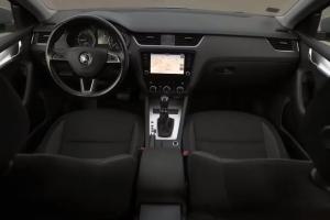 Pelēks Skoda Octavia 2018 Jelgava, ar dzinēja tilpumu 1.60 L un nobraukumu 180 tūkst. km par 12700 €, foto 9 vietnē AUTOMOTO.COM.LV