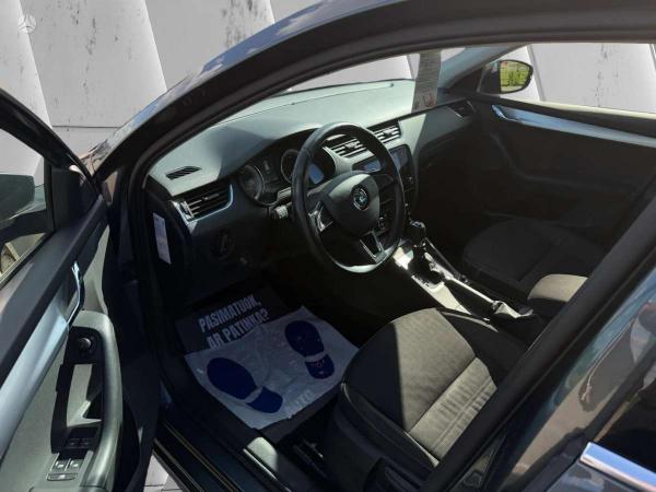 Pelēks Skoda Octavia 2018 Kauņa, ar dzinēja tilpumu 1.60 L un nobraukumu 207 tūkst. km par 9559 €, foto 10 vietnē AUTOMOTO.COM.LV