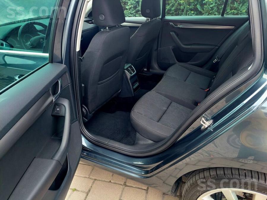 Pelēks Skoda Octavia 2018 Rīga, ar dzinēja tilpumu 2.00 L un nobraukumu 235 tūkst. km par 10990 €, foto 20 vietnē AUTOMOTO.COM.LV