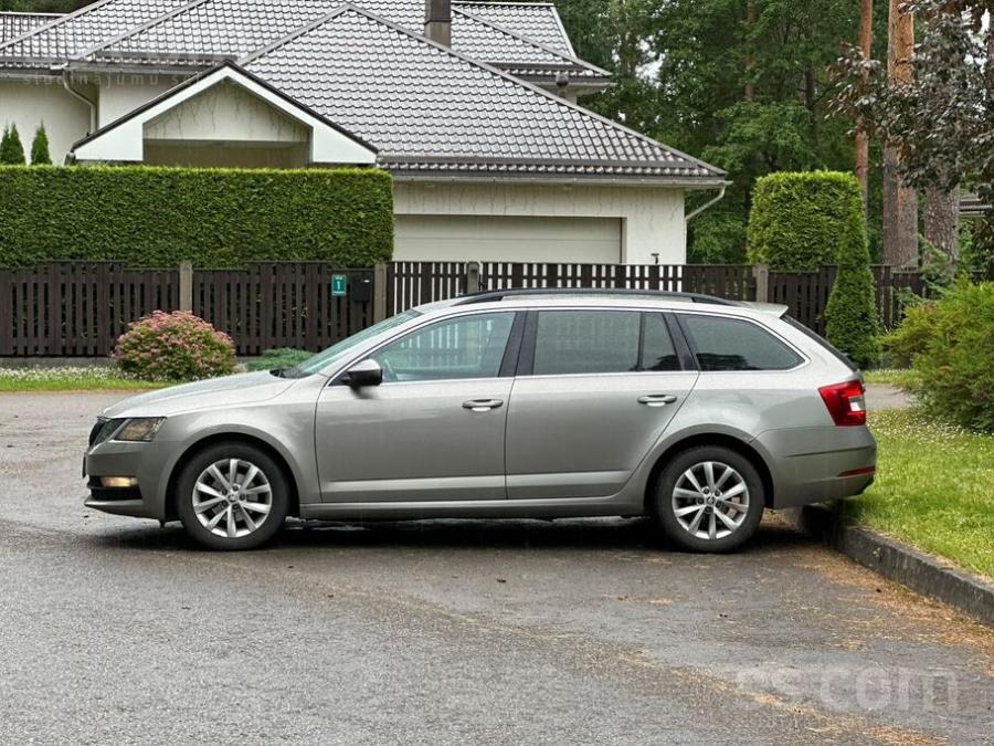 Pelēks Skoda Octavia 2018 Rīga, ar dzinēja tilpumu 1.60 L un nobraukumu 213 tūkst. km par 7950 €, foto 9 vietnē AUTOMOTO.COM.LV