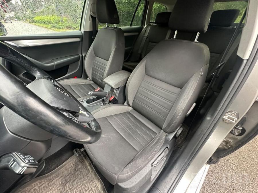 Pelēks Skoda Octavia 2018 Rīga, ar dzinēja tilpumu 1.60 L un nobraukumu 213 tūkst. km par 7950 €, foto 12 vietnē AUTOMOTO.COM.LV