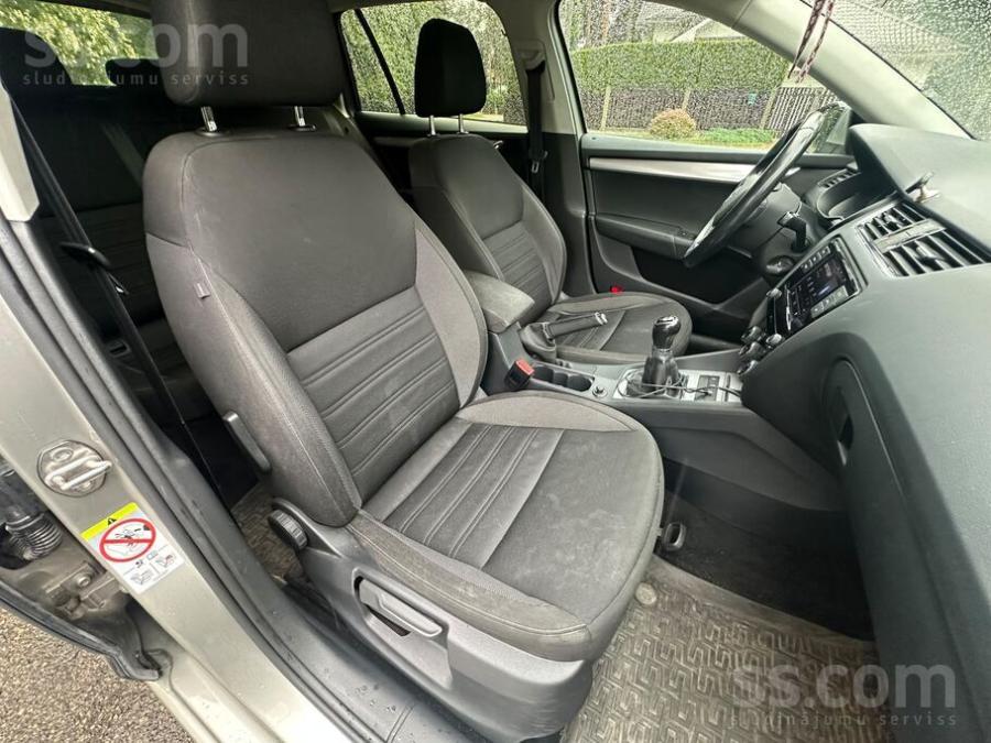 Pelēks Skoda Octavia 2018 Rīga, ar dzinēja tilpumu 1.60 L un nobraukumu 213 tūkst. km par 7950 €, foto 23 vietnē AUTOMOTO.COM.LV