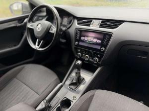 Grey Skoda Octavia 2018 in Vilnius, with an engine capacity of 1.60 L and mileage of 251 thousand km for 6500 €, photo 23 on AUTOMOTO.COM.LV