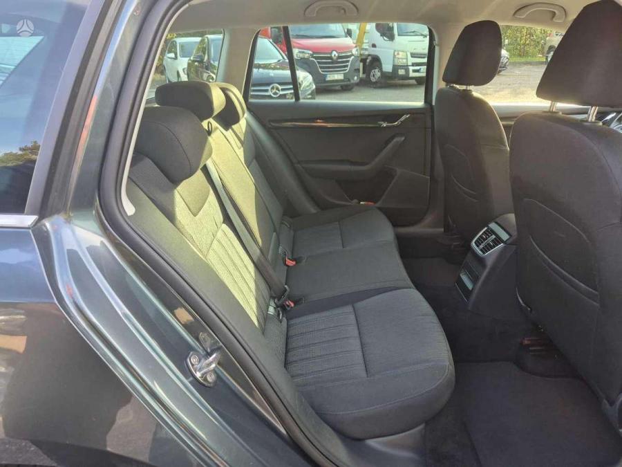 Grey Skoda Octavia 2018 in Vilnius, with an engine capacity of 1.60 L and mileage of 145 thousand km for 12500 €, photo 7 on AUTOMOTO.COM.LV