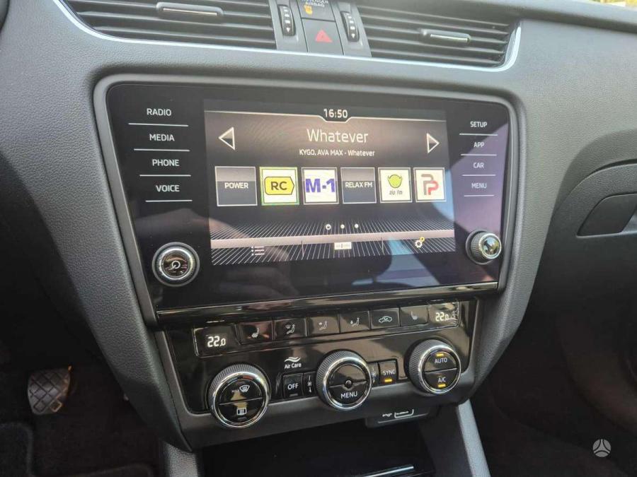 Grey Skoda Octavia 2018 in Vilnius, with an engine capacity of 1.60 L and mileage of 145 thousand km for 12500 €, photo 15 on AUTOMOTO.COM.LV
