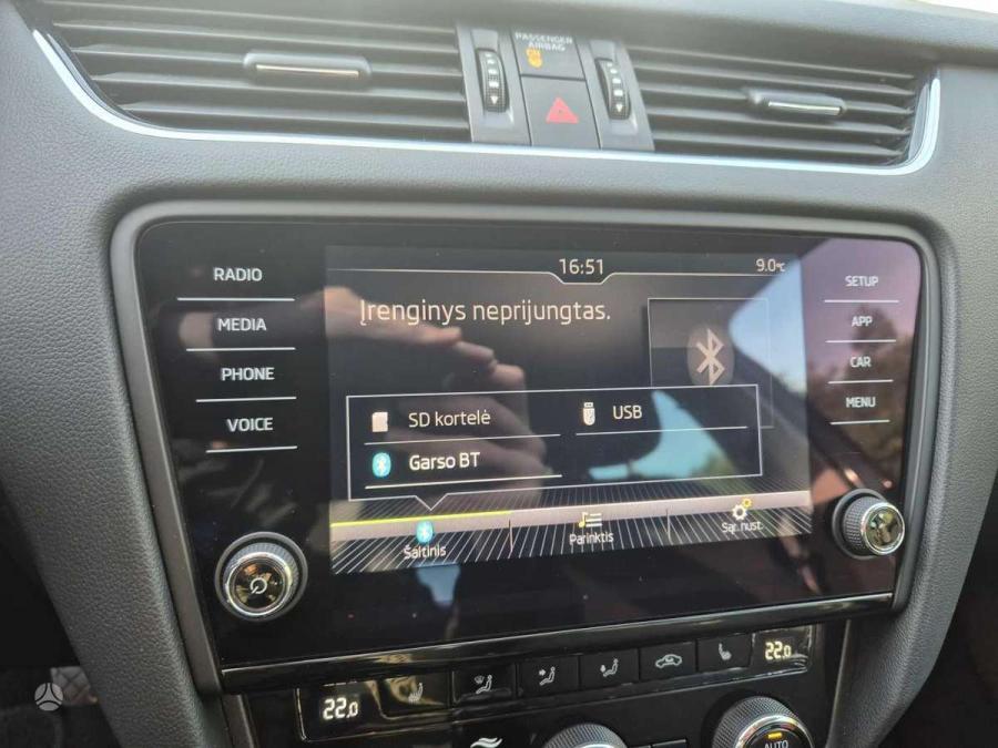 Grey Skoda Octavia 2018 in Vilnius, with an engine capacity of 1.60 L and mileage of 145 thousand km for 12500 €, photo 16 on AUTOMOTO.COM.LV