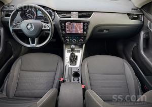 Grey Skoda Octavia 2018 in Riga, with an engine capacity of 1.60 L and mileage of 272 thousand km for 8999 €, photo 8 on AUTOMOTO.COM.LV