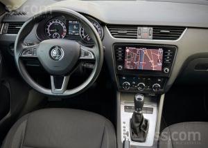 Grey Skoda Octavia 2018 in Riga, with an engine capacity of 1.60 L and mileage of 272 thousand km for 8999 €, photo 13 on AUTOMOTO.COM.LV