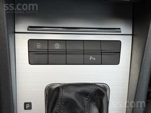 Grey Skoda Octavia 2018 in Riga, with an engine capacity of 1.60 L and mileage of 272 thousand km for 8999 €, photo 19 on AUTOMOTO.COM.LV