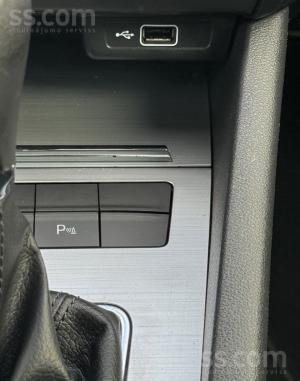 Grey Skoda Octavia 2018 in Riga, with an engine capacity of 1.60 L and mileage of 272 thousand km for 8999 €, photo 20 on AUTOMOTO.COM.LV