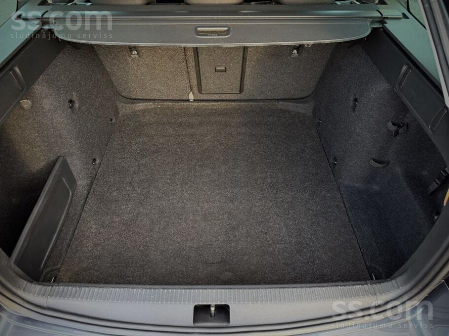 Grey Skoda Octavia 2018 in Riga, with an engine capacity of 1.60 L and mileage of 272 thousand km for 8999 €, photo 27 on AUTOMOTO.COM.LV