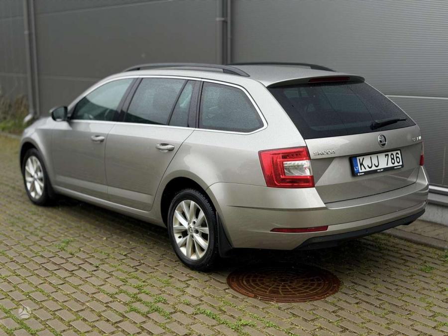 Pelēks Skoda Octavia 2018 Viļņa, ar dzinēja tilpumu 1.60 L un nobraukumu 251 tūkst. km par 6200 €, foto 5 vietnē AUTOMOTO.COM.LV