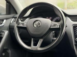 Pelēks Skoda Octavia 2018 Viļņa, ar dzinēja tilpumu 1.60 L un nobraukumu 251 tūkst. km par 6200 €, foto 11 vietnē AUTOMOTO.COM.LV