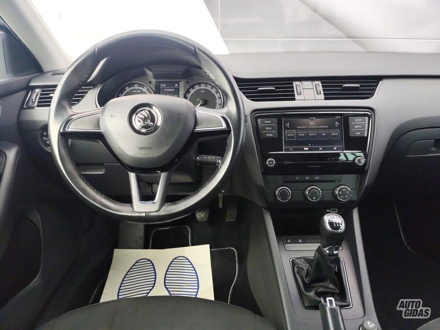 Pelēks Skoda Octavia 2018 Ramučiai, ar dzinēja tilpumu 1.40 L un nobraukumu 251 tūkst. km par 7650 €, foto 12 vietnē AUTOMOTO.COM.LV