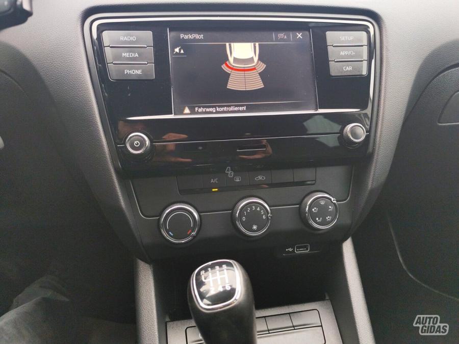Pelēks Skoda Octavia 2018 Ramučiai, ar dzinēja tilpumu 1.40 L un nobraukumu 251 tūkst. km par 7650 €, foto 14 vietnē AUTOMOTO.COM.LV