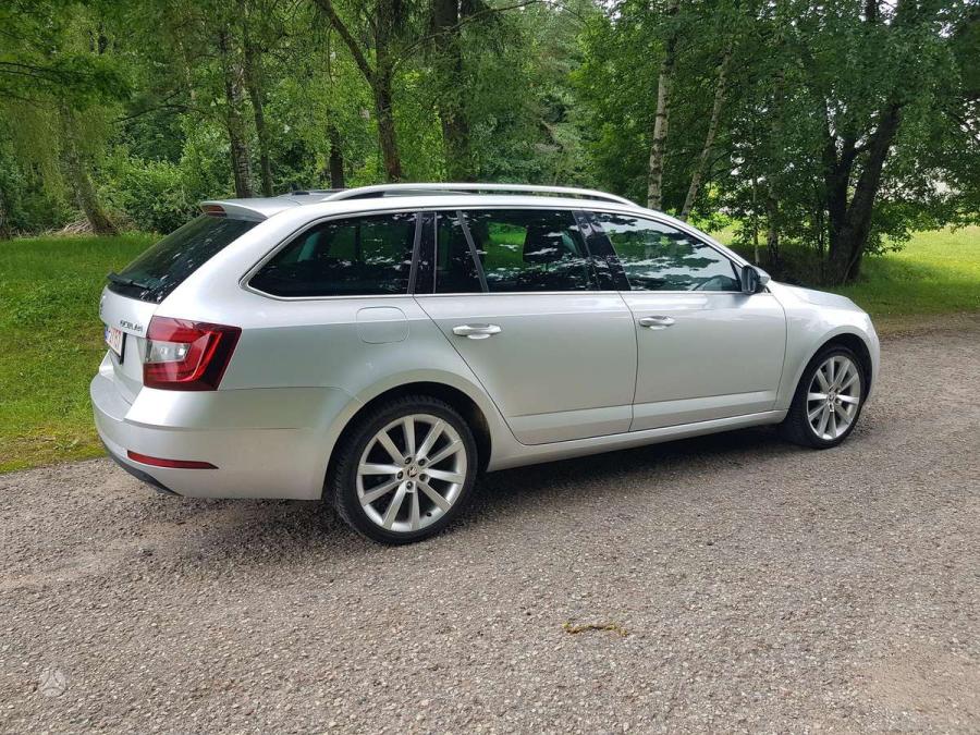 Pelēks Skoda Octavia 2018 Viļņa, ar dzinēja tilpumu 1.00 L un nobraukumu 219 tūkst. km par 8200 €, foto 11 vietnē AUTOMOTO.COM.LV