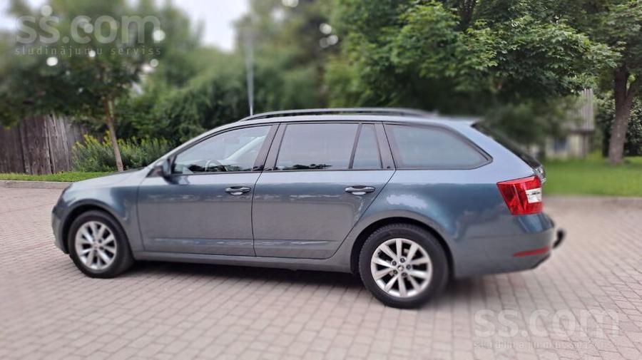 Grey Skoda Octavia 2018 in Tukums, with an engine capacity of 1.60 L and mileage of 281 thousand km for 8200 €, photo 4 on AUTOMOTO.COM.LV