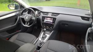 Grey Skoda Octavia 2018 in Tukums, with an engine capacity of 1.60 L and mileage of 281 thousand km for 8200 €, photo 12 on AUTOMOTO.COM.LV