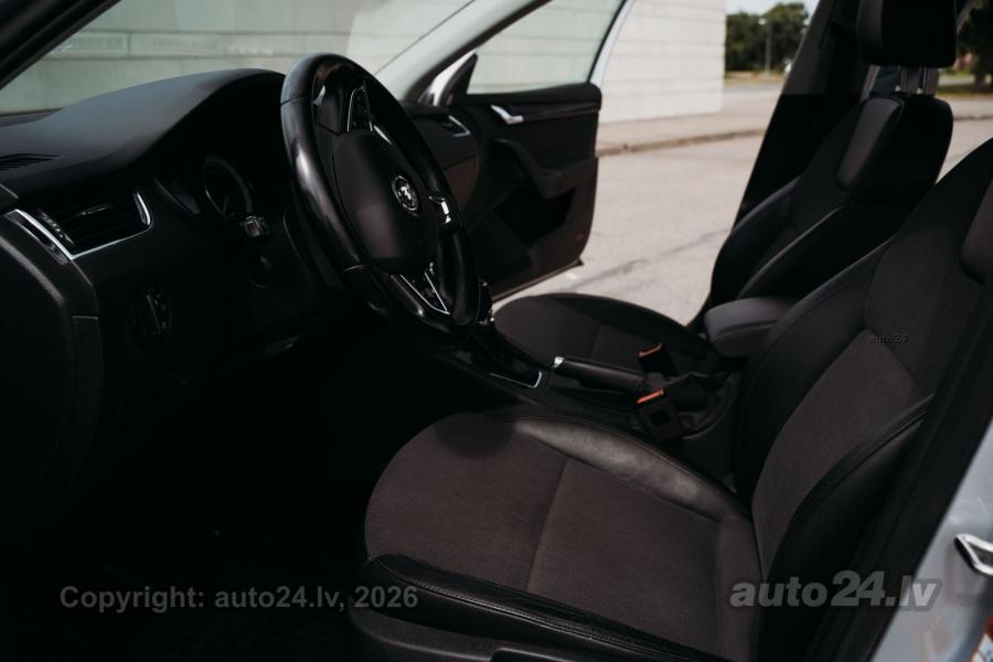 Grey Skoda Octavia 2018 in Tallinn, with an engine capacity of 1.60 L and mileage of 219 thousand km for 8390 €, photo 8 on AUTOMOTO.COM.LV