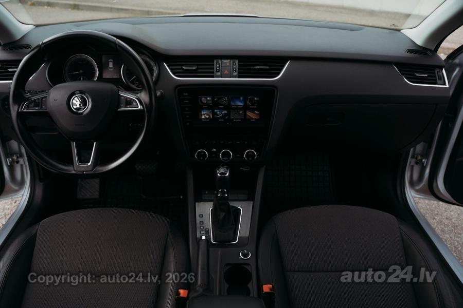 Grey Skoda Octavia 2018 in Tallinn, with an engine capacity of 1.60 L and mileage of 219 thousand km for 8390 €, photo 11 on AUTOMOTO.COM.LV
