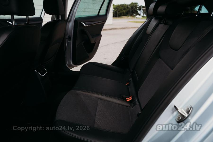 Grey Skoda Octavia 2018 in Tallinn, with an engine capacity of 1.60 L and mileage of 219 thousand km for 8390 €, photo 13 on AUTOMOTO.COM.LV
