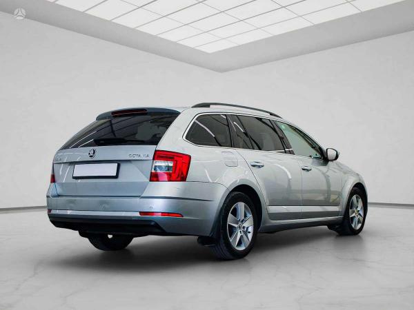 Grey Skoda Octavia 2018 in Kaunas, with an engine capacity of 1.60 L and mileage of 305 thousand km for 7790 €, photo 6 on AUTOMOTO.COM.LV