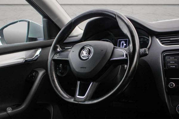 Grey Skoda Octavia 2018 in Kaunas, with an engine capacity of 1.60 L and mileage of 305 thousand km for 7790 €, photo 10 on AUTOMOTO.COM.LV