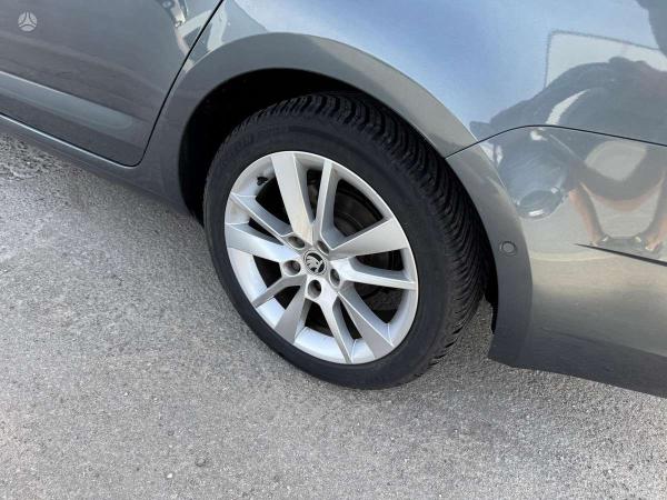 Grey Skoda Octavia 2018 in Telschi, with an engine capacity of 1.50 L and mileage of 154 thousand km for 4999 €, photo 10 on AUTOMOTO.COM.LV