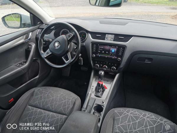Grey Skoda Octavia 2018 in Prienai, with an engine capacity of 1.97 L and mileage of 191 thousand km for 9550 €, photo 3 on AUTOMOTO.COM.LV