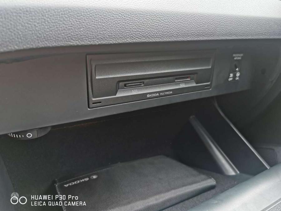 Grey Skoda Octavia 2018 in Prienai, with an engine capacity of 1.97 L and mileage of 191 thousand km for 9550 €, photo 12 on AUTOMOTO.COM.LV