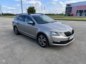 Grey Skoda Octavia 2018 in Panevezys, with an engine capacity of 1.60 L and mileage of 165 thousand km for 8000 €, photo  on AUTOMOTO.COM.LV