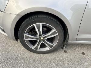 Grey Skoda Octavia 2018 in Panevezys, with an engine capacity of 1.60 L and mileage of 165 thousand km for 8000 €, photo 10 on AUTOMOTO.COM.LV