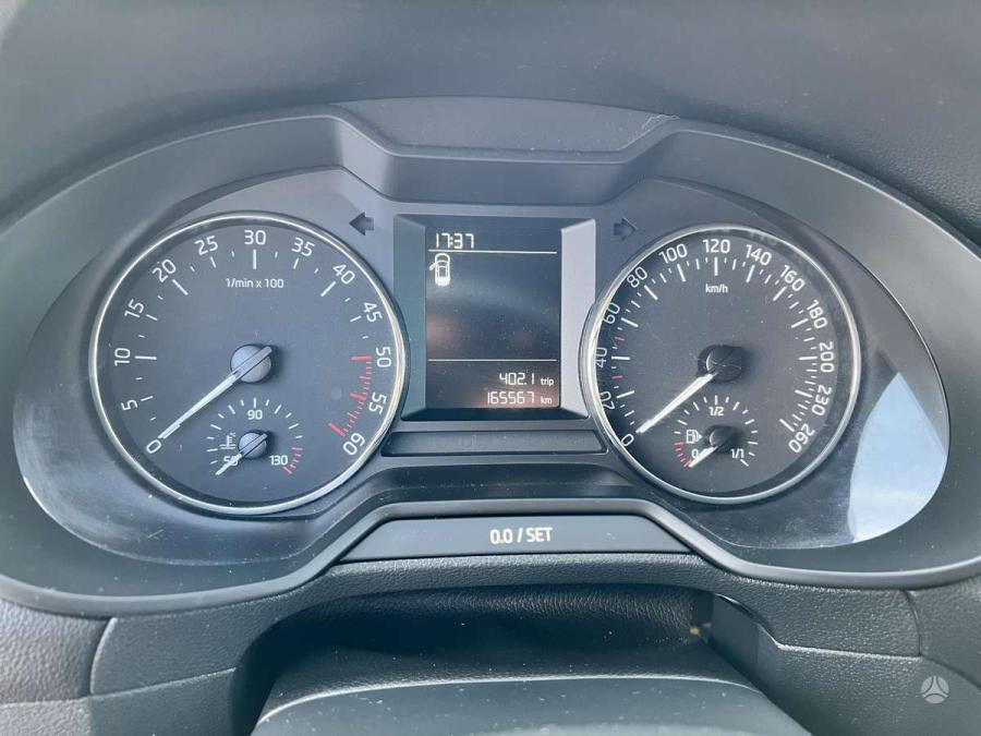 Grey Skoda Octavia 2018 in Panevezys, with an engine capacity of 1.60 L and mileage of 165 thousand km for 8000 €, photo 13 on AUTOMOTO.COM.LV