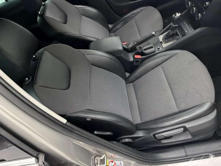 Grey Skoda Octavia 2018 in Vilnius, with an engine capacity of 1.80 L and mileage of 237 thousand km for 8200 €, photo 7 on AUTOMOTO.COM.LV
