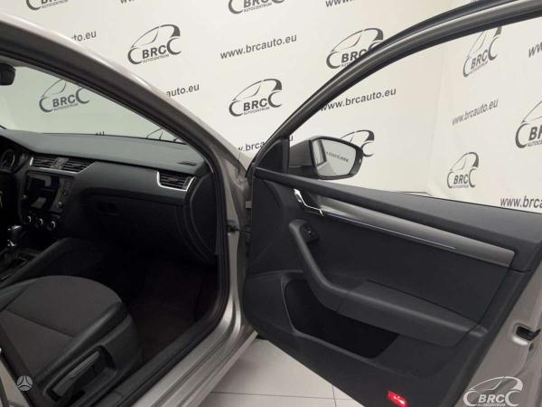 Grey Skoda Octavia 2018 in Vilnius, with an engine capacity of 1.80 L and mileage of 237 thousand km for 8200 €, photo 9 on AUTOMOTO.COM.LV