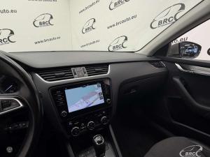 Grey Skoda Octavia 2018 in Vilnius, with an engine capacity of 1.80 L and mileage of 237 thousand km for 8200 €, photo 28 on AUTOMOTO.COM.LV