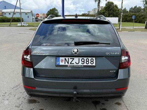 Grey Skoda Octavia 2018 in Rokiskis, with an engine capacity of 1.97 L and mileage of 247 thousand km for 9700 €, photo 5 on AUTOMOTO.COM.LV