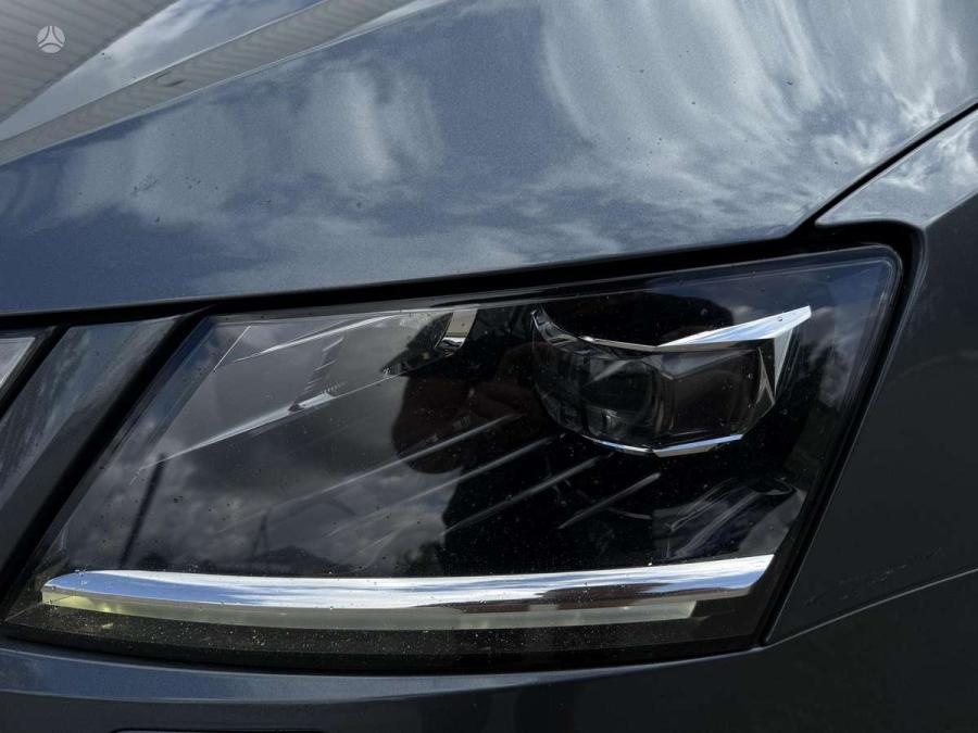 Grey Skoda Octavia 2018 in Rokiskis, with an engine capacity of 1.97 L and mileage of 247 thousand km for 9700 €, photo 10 on AUTOMOTO.COM.LV