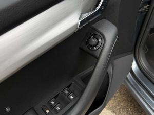 Grey Skoda Octavia 2018 in Rokiskis, with an engine capacity of 1.97 L and mileage of 247 thousand km for 9700 €, photo 14 on AUTOMOTO.COM.LV