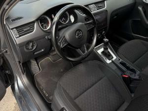 Grey Skoda Octavia 2018 in Rokiskis, with an engine capacity of 1.97 L and mileage of 247 thousand km for 9700 €, photo 15 on AUTOMOTO.COM.LV